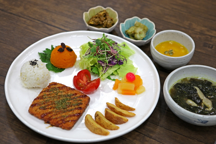 Saesil (새실) : VISITKOREA