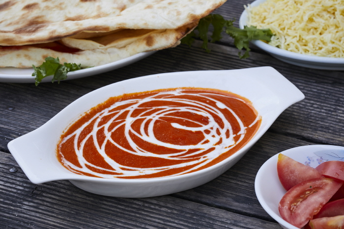 Bina - Branch No.1 (비나 1호점) : VISITKOREA