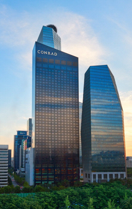 Conrad Seoul (콘래드 서울 호텔)- VISITKOREA